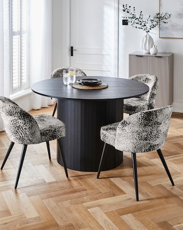 Addison Round Dining Table with 4 Savannah Chairs | Home Essentials